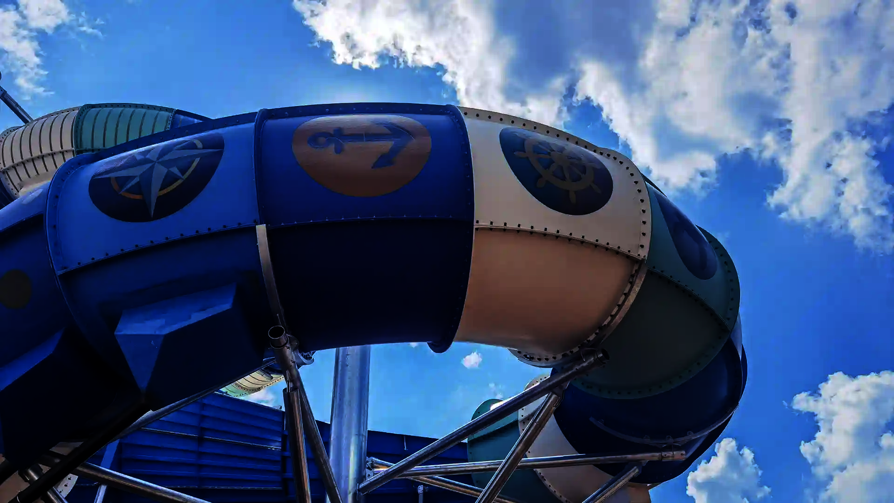 Water slide Daylight Visuals | Wiegand.Waterrides