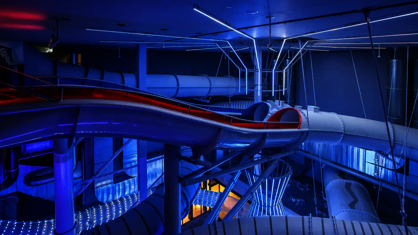 Water slide LED Light Effects | Wiegand.Waterrides